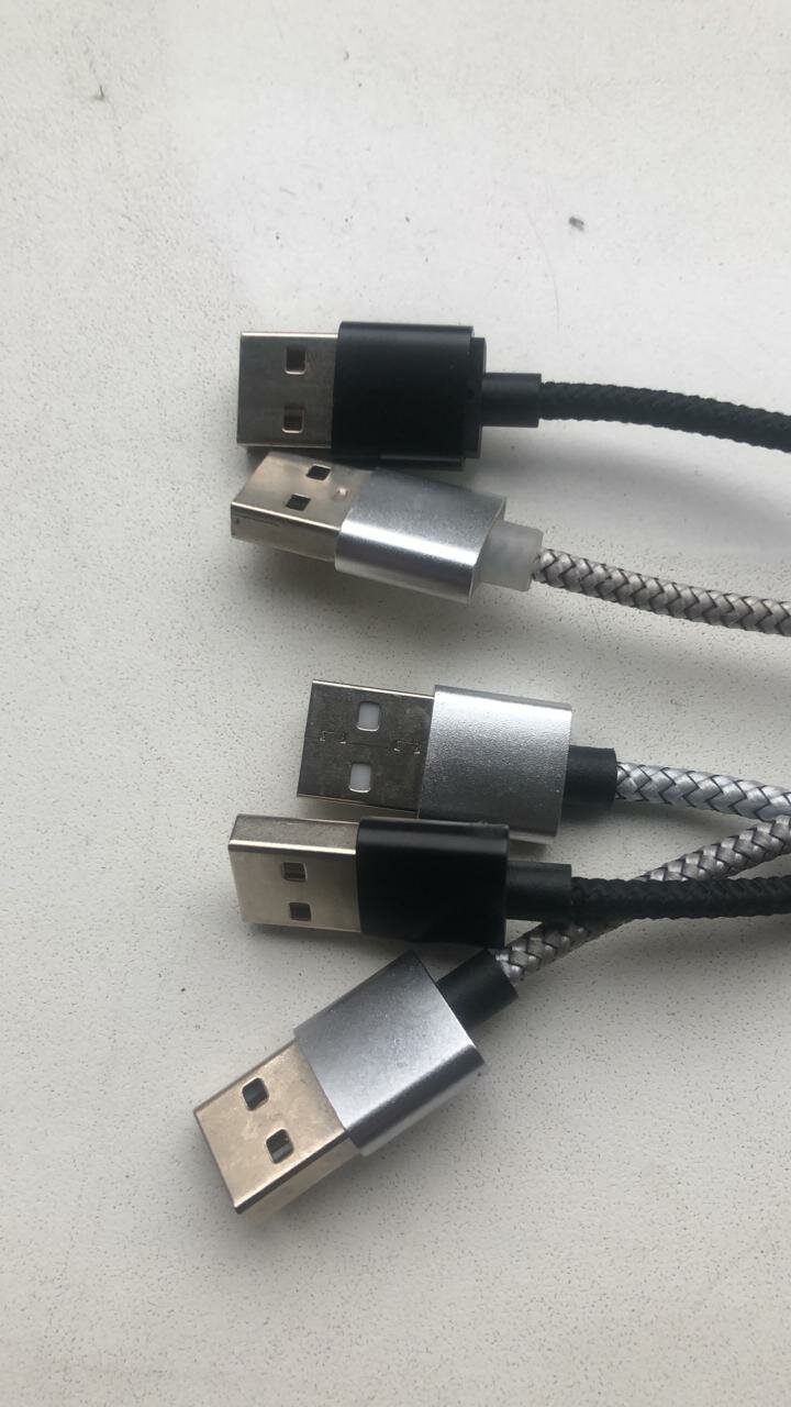 Магнитный USB-кабель Lightning, без насадок зарядка на телефон. Серебристый и черный. Уценка