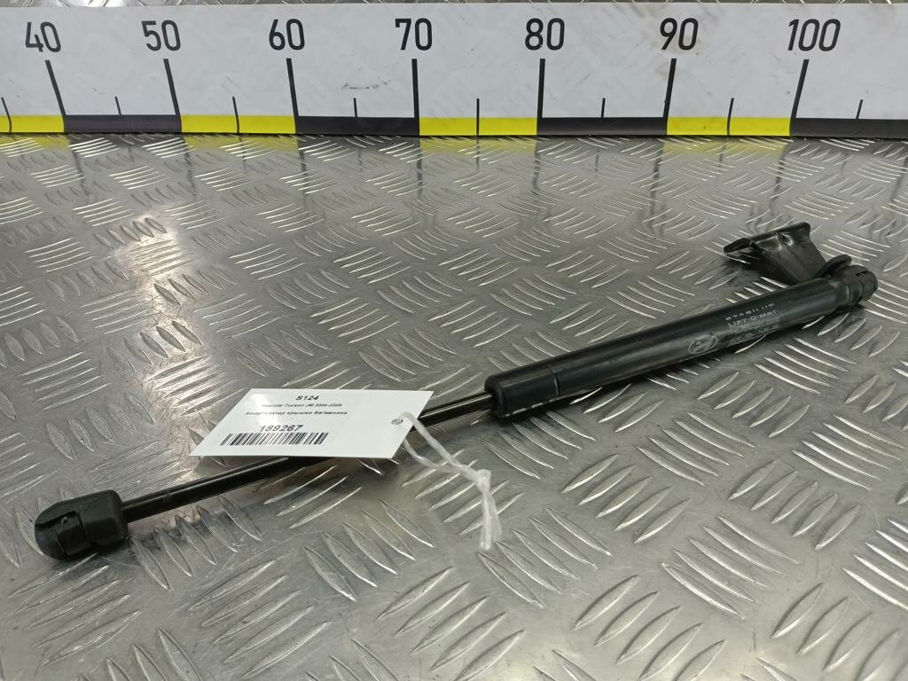 Амортизатор стекла багажника Б/У для Hyundai TUCSON I (2004—2015) 871702E020