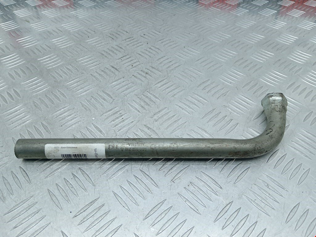 Ключ баллонный Audi A4 B5 4D0012219A арт. 1753100