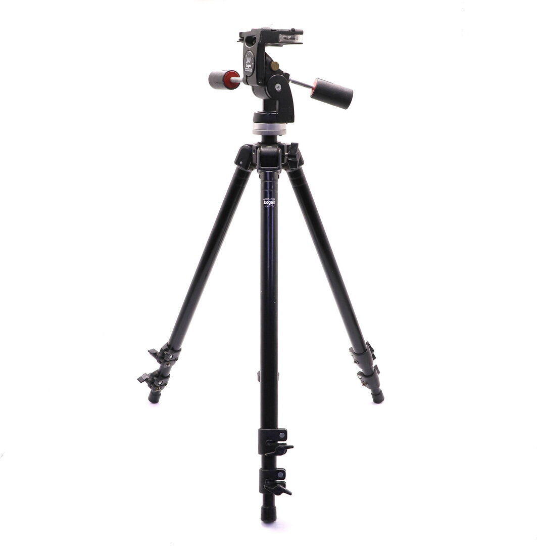 Штатив Manfrotto Bogen 3011 + голова Bogen 3047