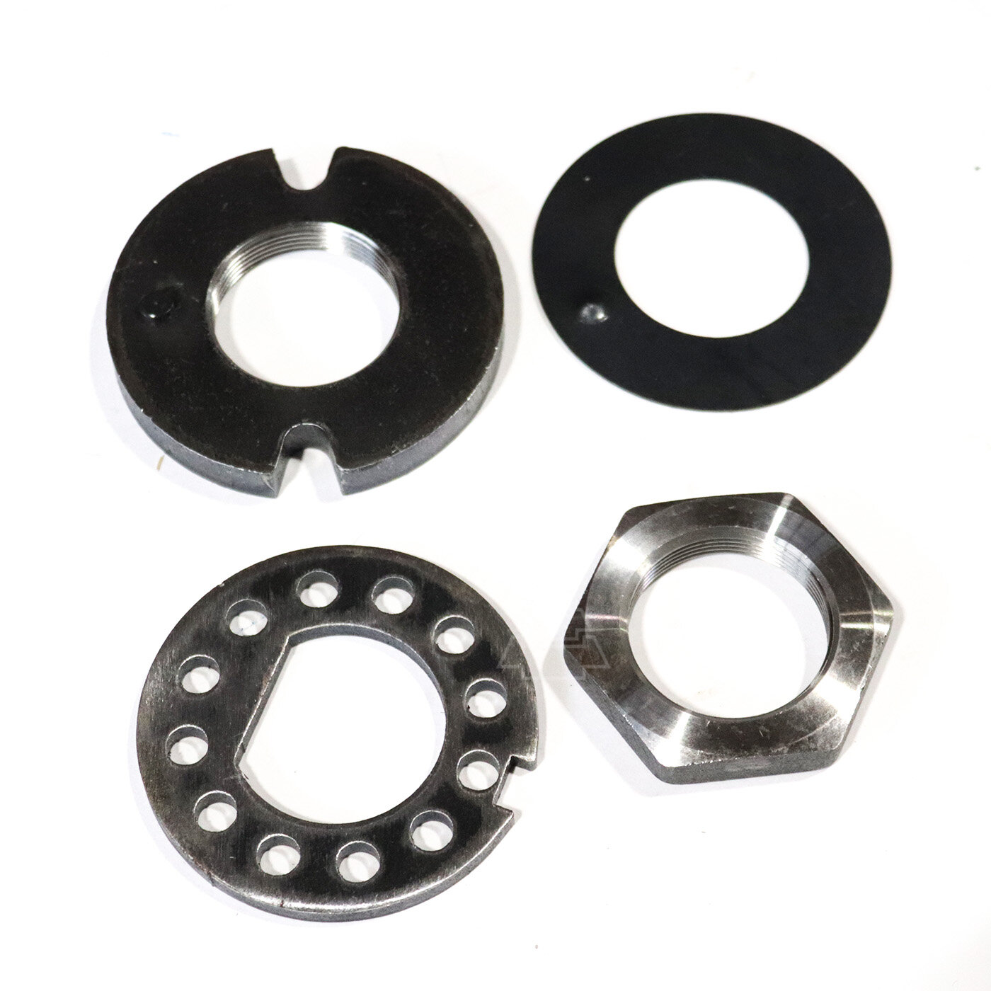 Гайка цапфы ступицы М39*1,5 2ПТС-4 (комплект 2 гайки+2 шайбы)