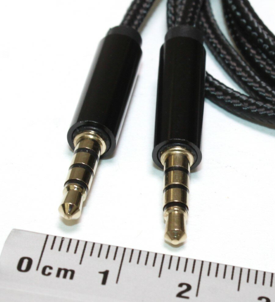 Шнур «Джек 3,5 мм» 4-х конт. - «Джек 3,5 мм» 4-х конт. (штекер мет. позол, шнур д.3 мм) 1,5 м, DAYTON