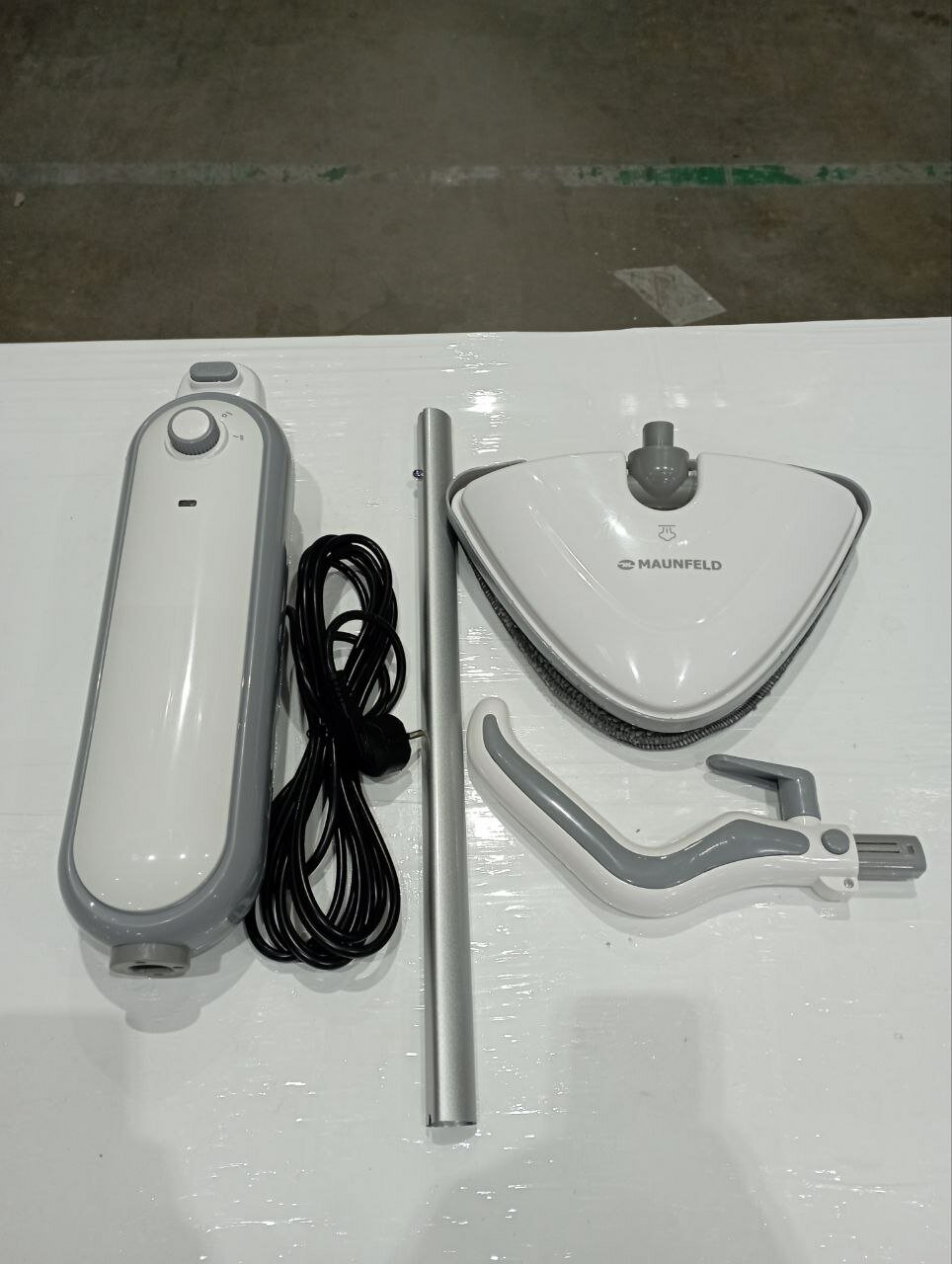 Паровая швабра MAUNFELD MF-1938GR