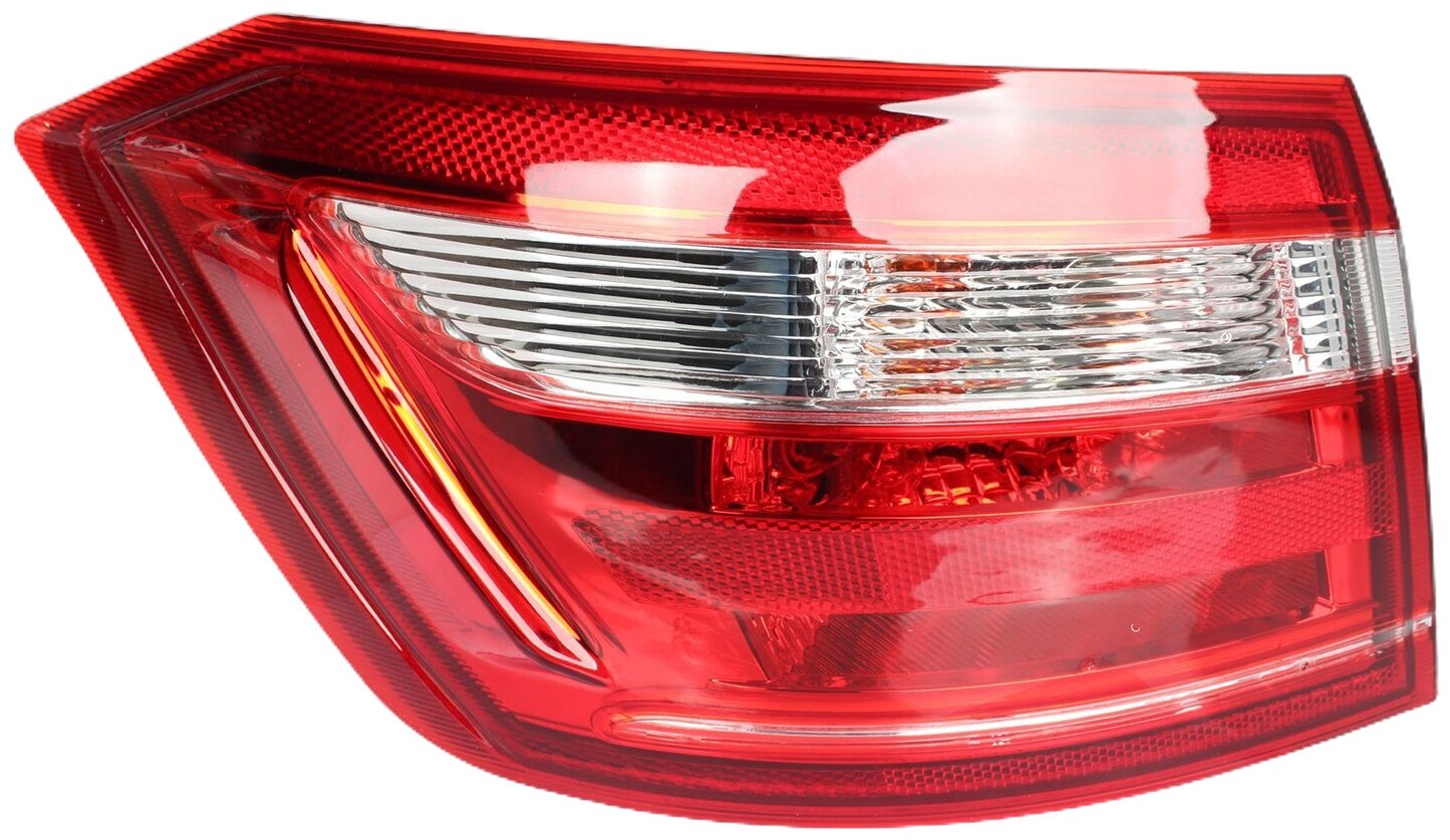 Фонарь задний LADA VESTA наружный левый 8450006963