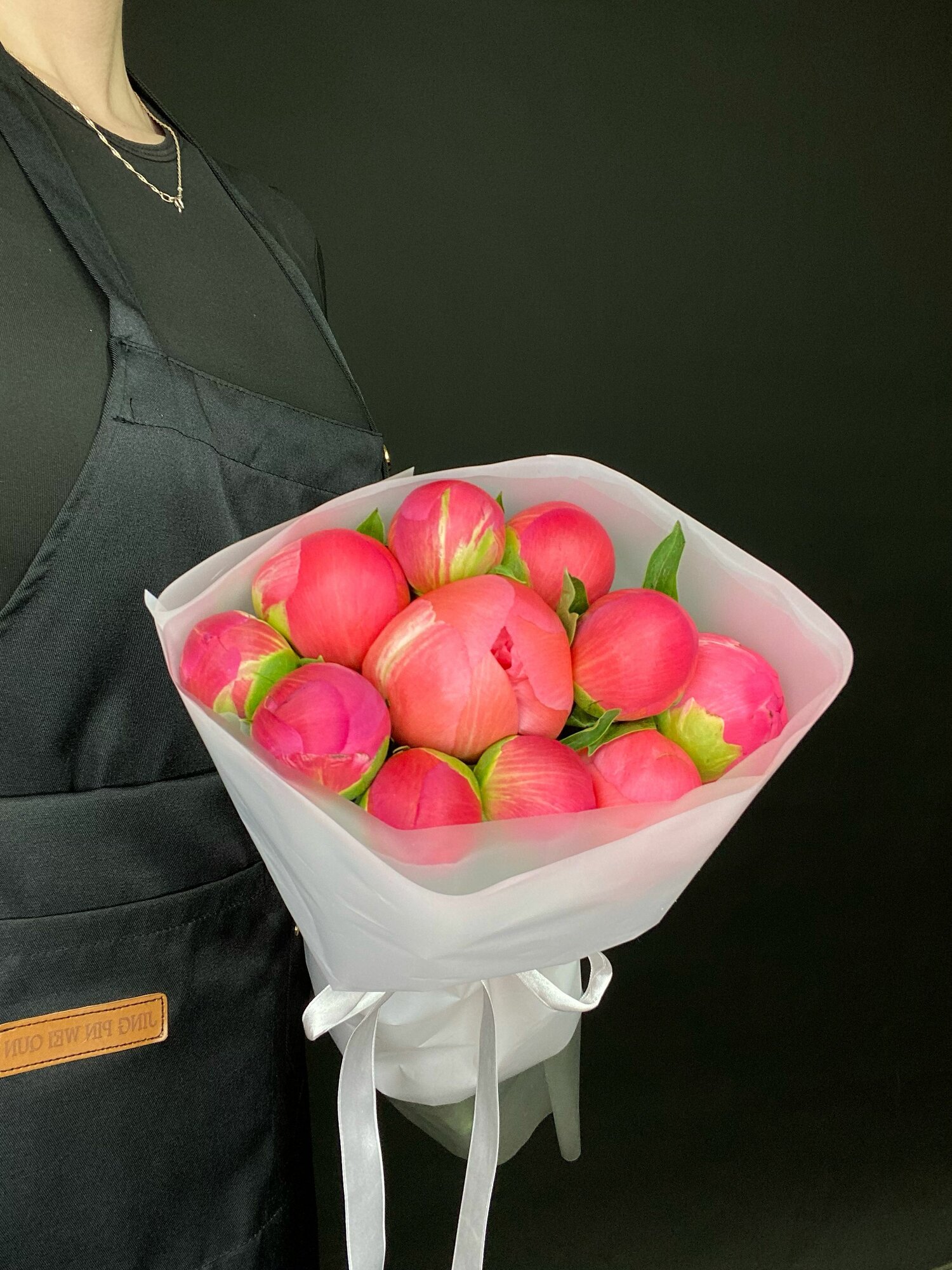 Коралловые пионы