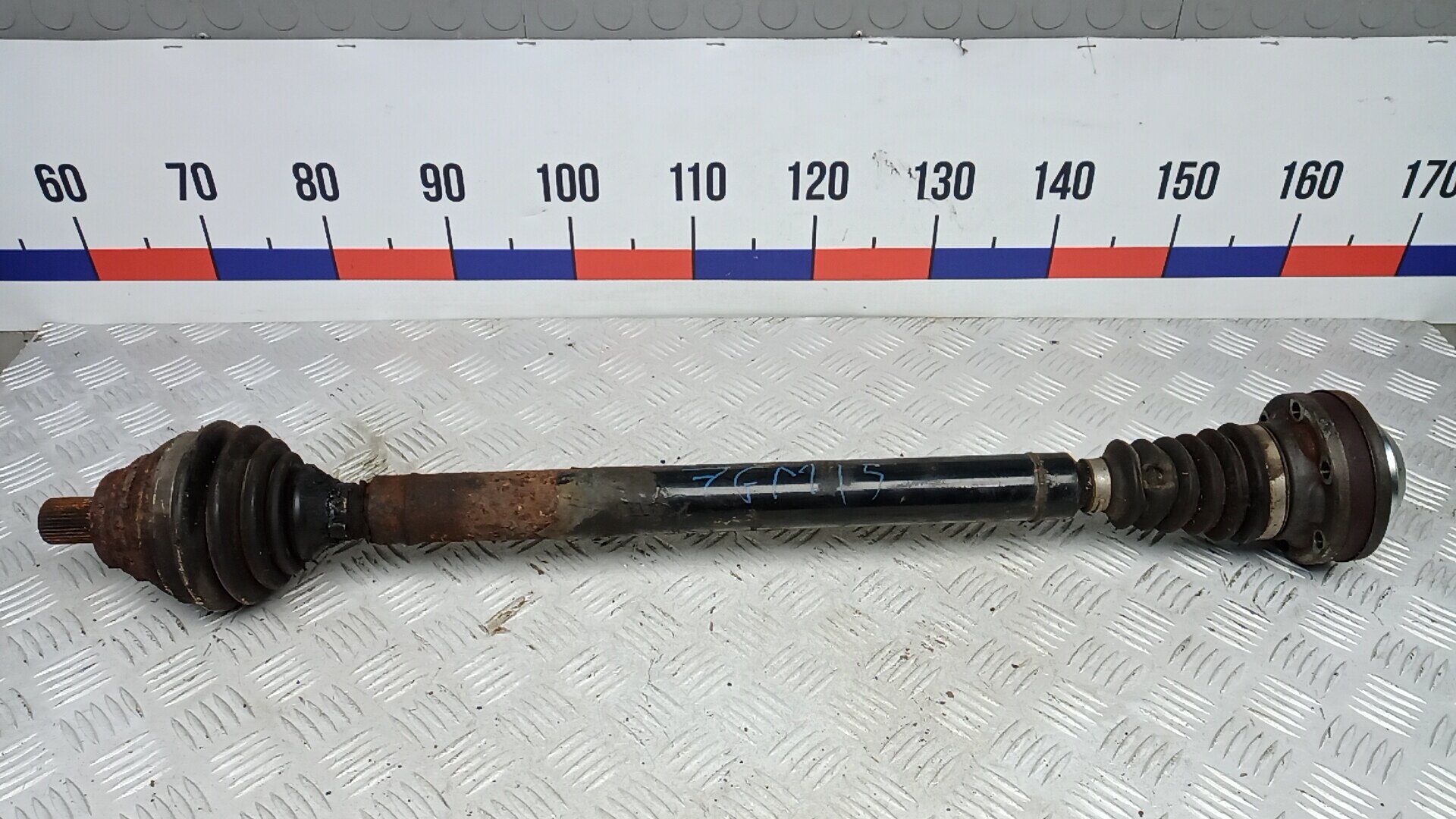 Привод передний правый VOLKSWAGEN PASSAT B6, Номер 1K0407272RB, 1K0407764LX