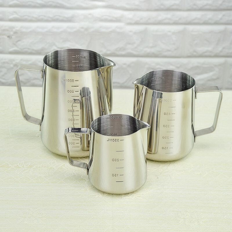 Питчер для молока 350 мл из нержавеющей стали с мерной шкалой и носиком анти-капля для капучино и латте-арта