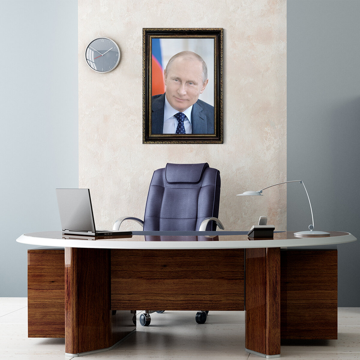 Портрет Путина В. В. на холсте в багетной темно-коричневой рамке / А-4 (21x30 см.)