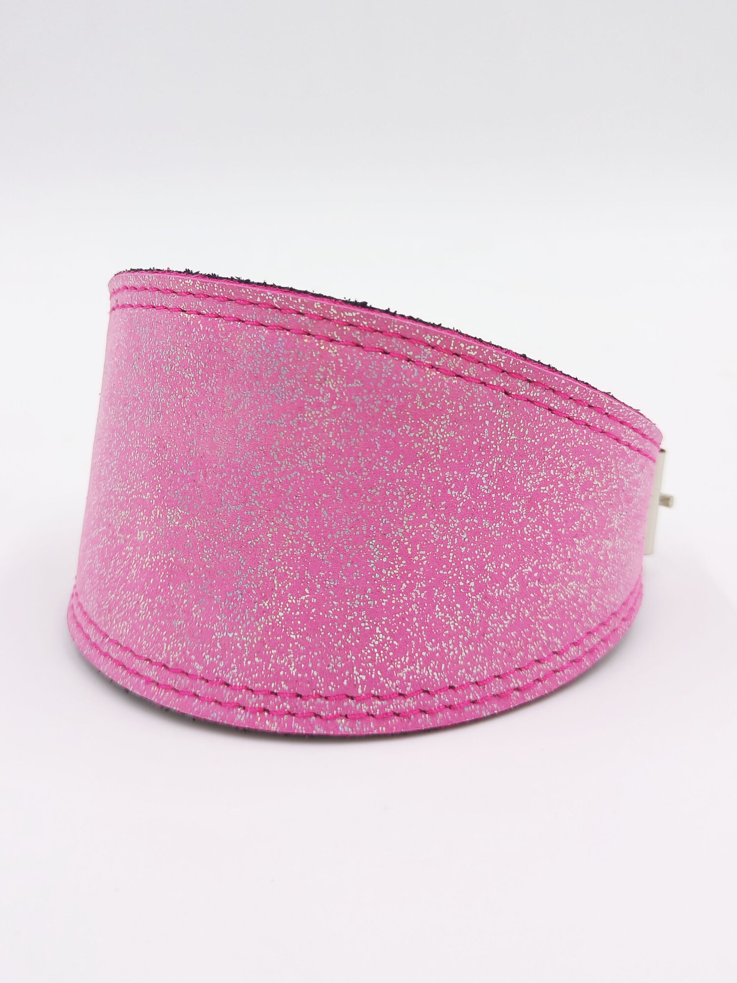 Ошейник-селедка розовое шампанское для собак из натуральной кожи. Обхват шеи 28-32 см, ширина 6,5 см