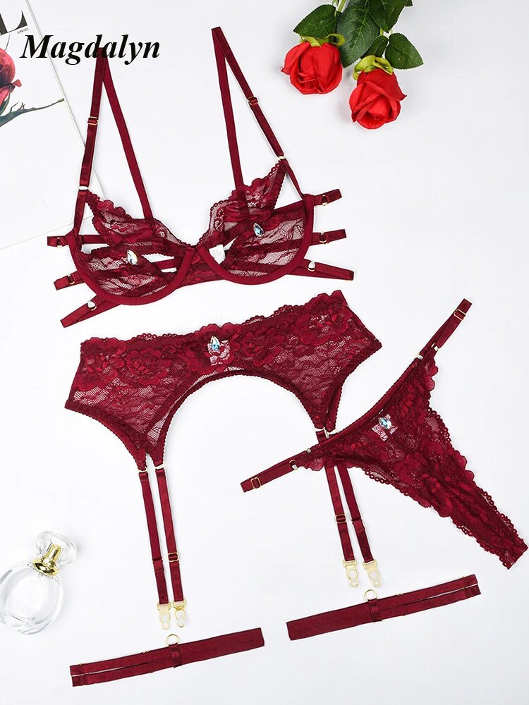 Комплект нижнего белья