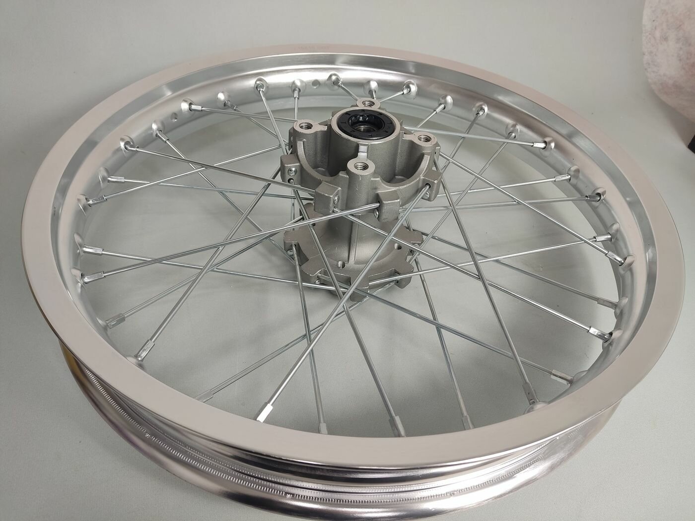 Диск 18"х2,15 задний диск. торм. алюминий KAYO K1, T2 (с 2019 года)