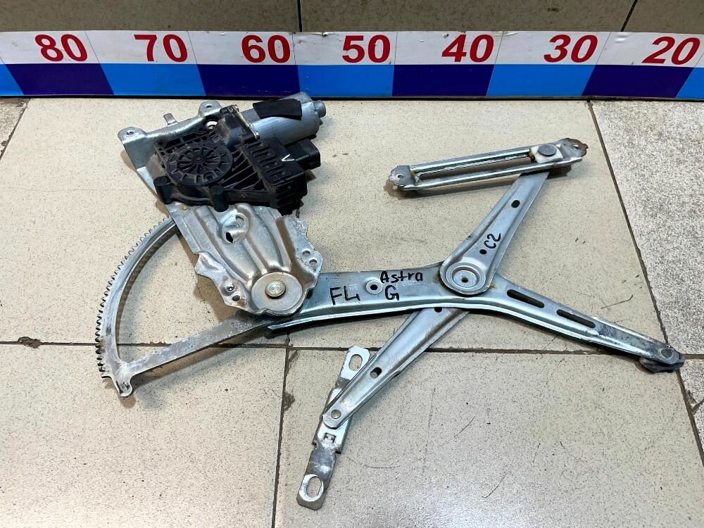 Стеклоподъемник передний левый Opel Astra G