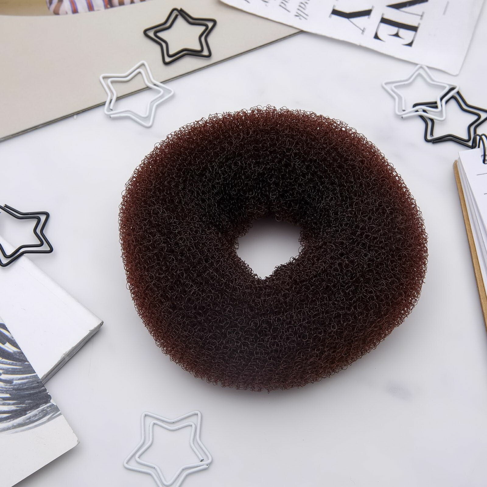 Валик - резинка для создания пучка, 4.5x10 см, коричневый, цвет: коричневый, 6 шт.