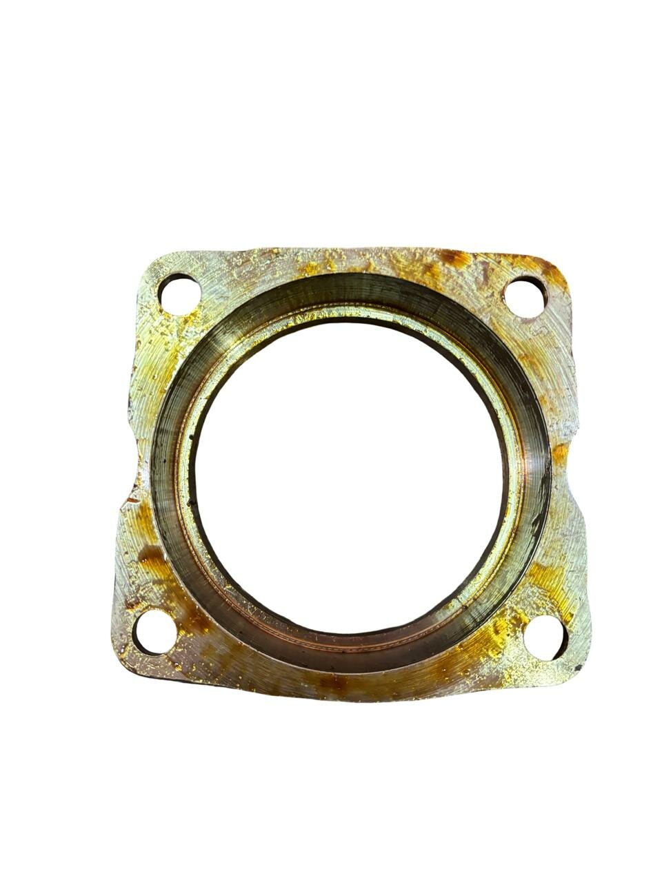 Корпус гильзы шкворня переднего моста МТЗ-82