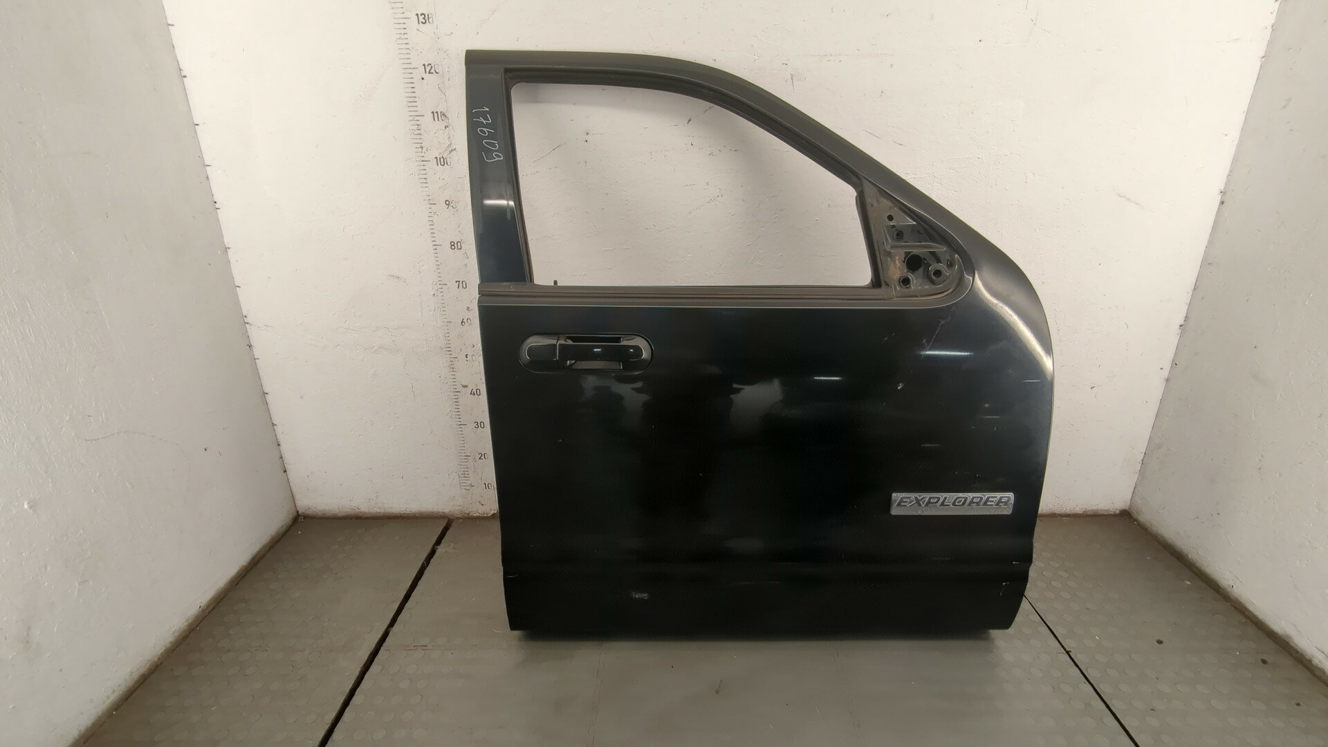 Дверь боковая (легковая) правая передняя Ford Explorer Б/У