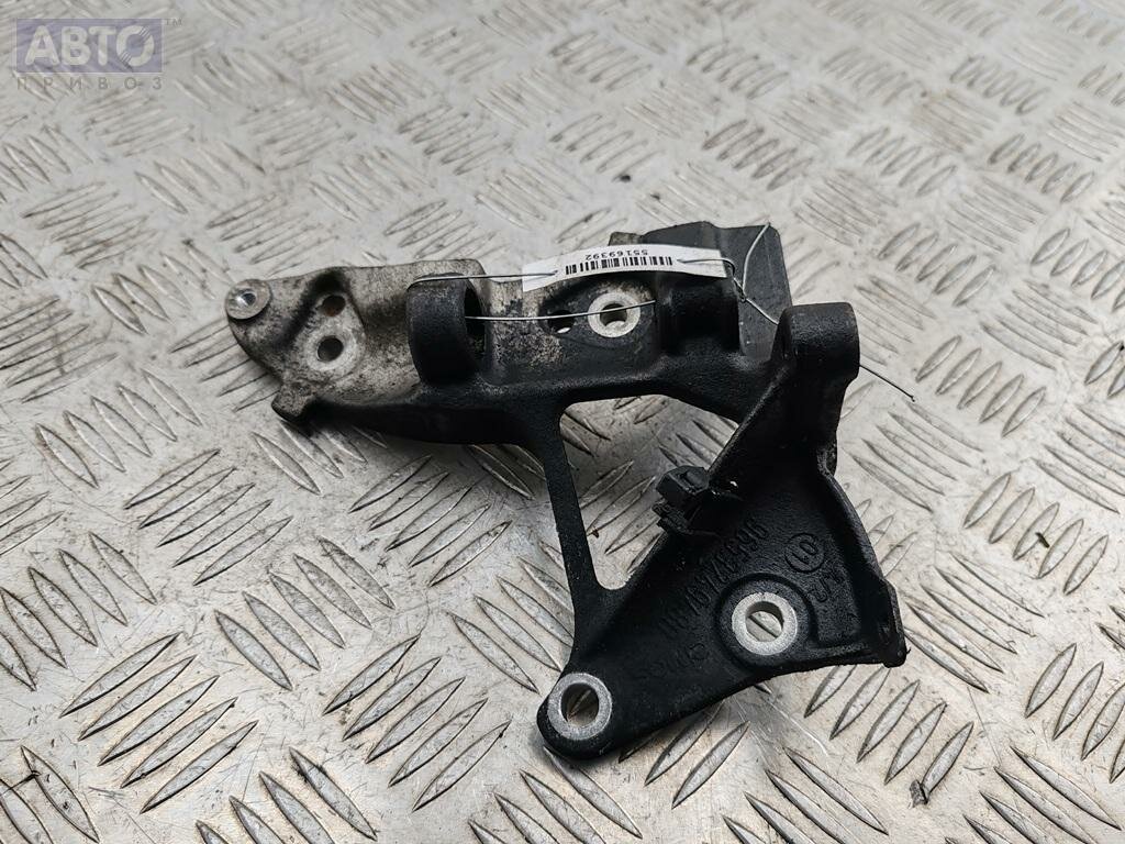 Кронштейн генератора Ford Focus 2 (2004-2010)