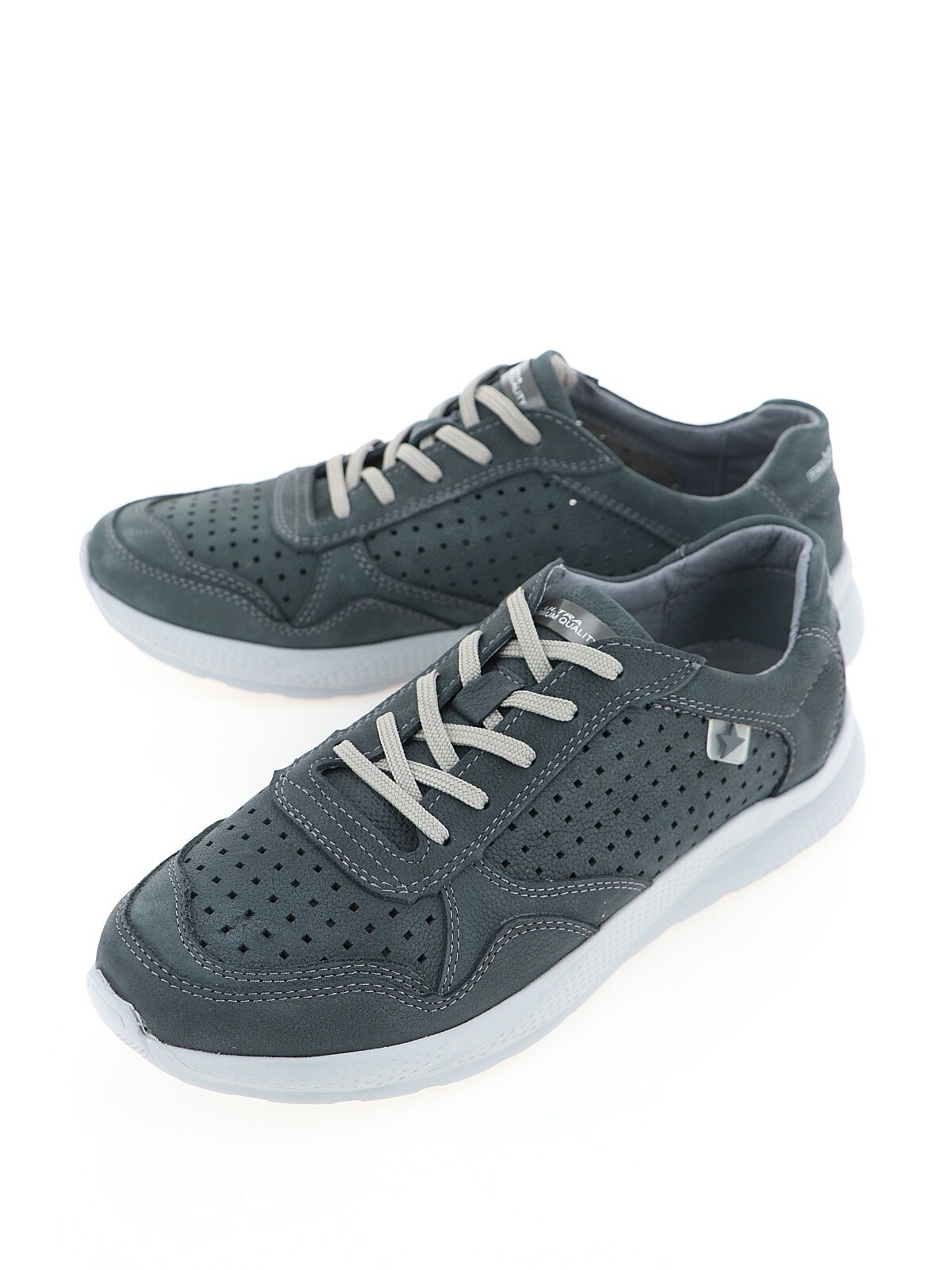 Кроссовки Nine Lines