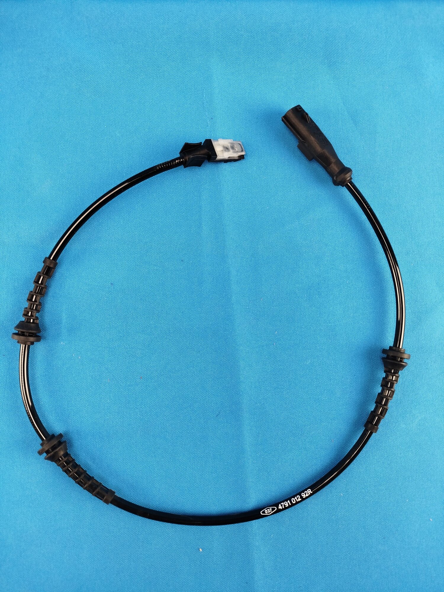 Датчик АБС "ВАЗ" для автомобилей Ларгус, Renault, Logan 04->, Sandero 07->, Clio 05-> переднего колеса