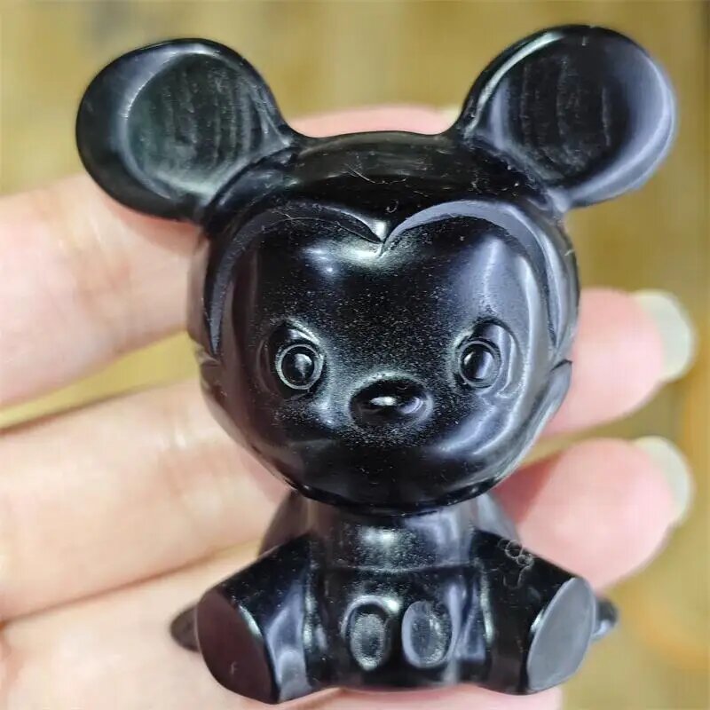 Фигурки животных из черного обсидиана