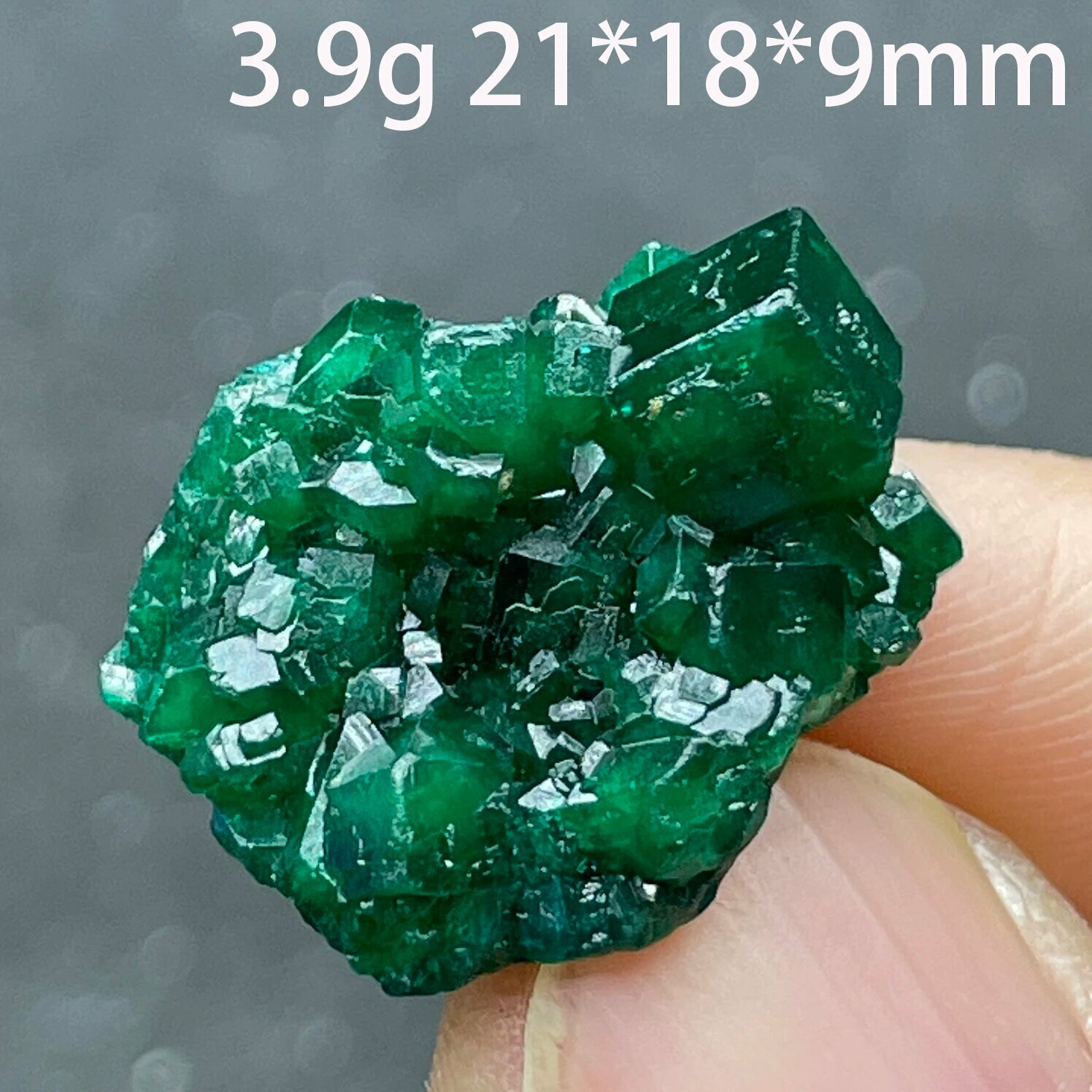 Зеленый диоптаз, кристалл W13