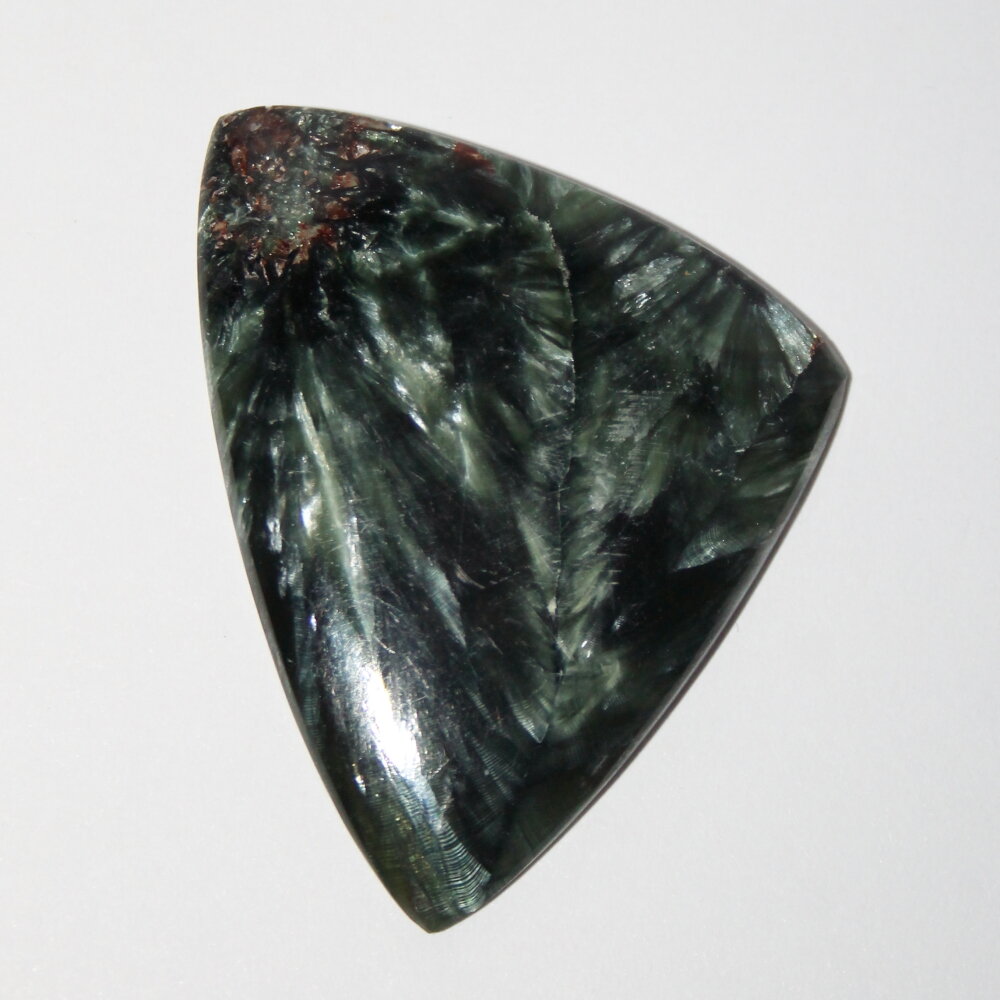 Клинохлор Серафинит кабошон, 47х35х3 мм, Сибирь, "True Stones"