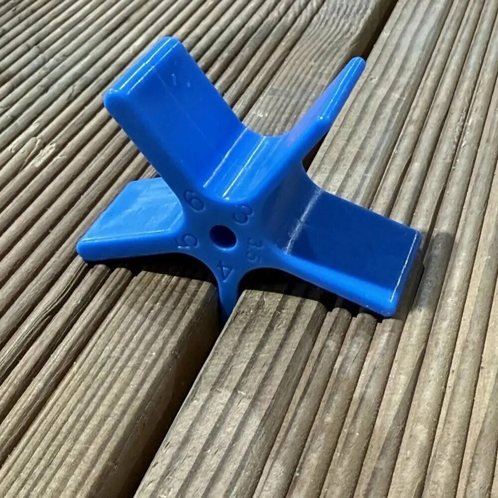 Клин/спейсер монтажный 3 мм, 10 шт.