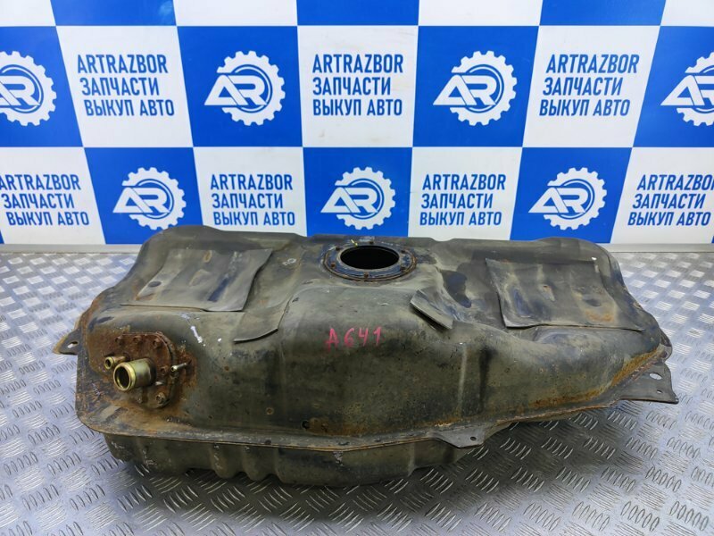 Б/У Бак топливный Nissan Bluebird Sylphy G10 / Ниссан Блюберд Силфи G10 1.8 QG18DE 125 Л.С 2001