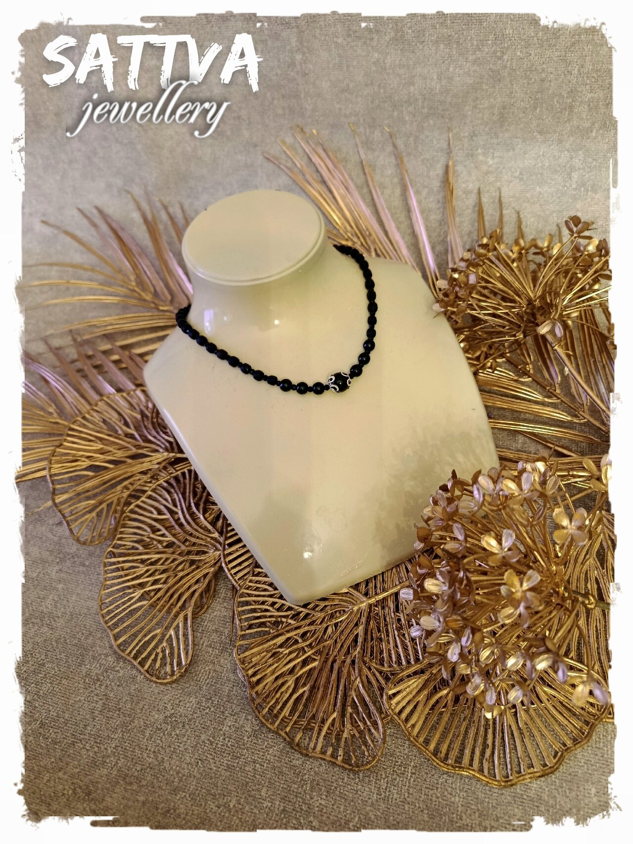 Кантхималы из Туласи с чёрным агатом SATTVA jewellery