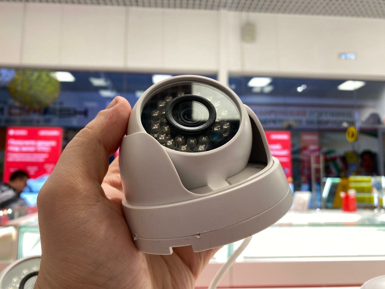 Купольная IP-камера Polyvision PVC-IP2S-D1F2.8 — фото 1