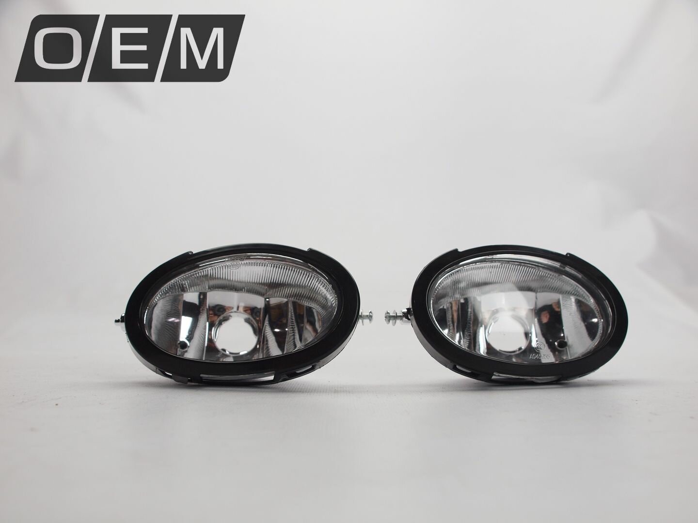 Противотуманные фары для Mazda 3 1 BK год с 2006-2009, Мазда 3, BN8V51680A, BN8V51690A, O.E.M.