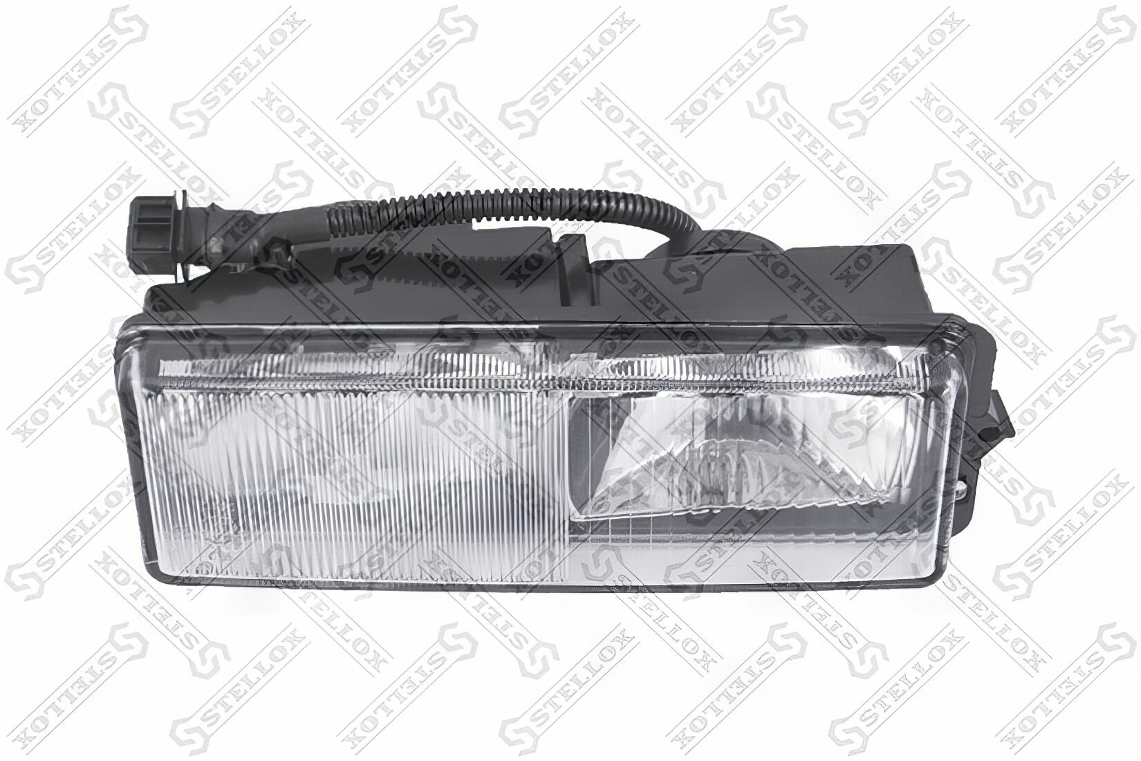 Фара противотуманная левая для Даф 75 CF, 85 CF, 95 XF, CF 65, 75 87-35016-SX STELLOX