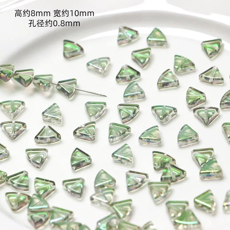 Стеклянные бусины изумрудные 8x10 мм, 20 шт