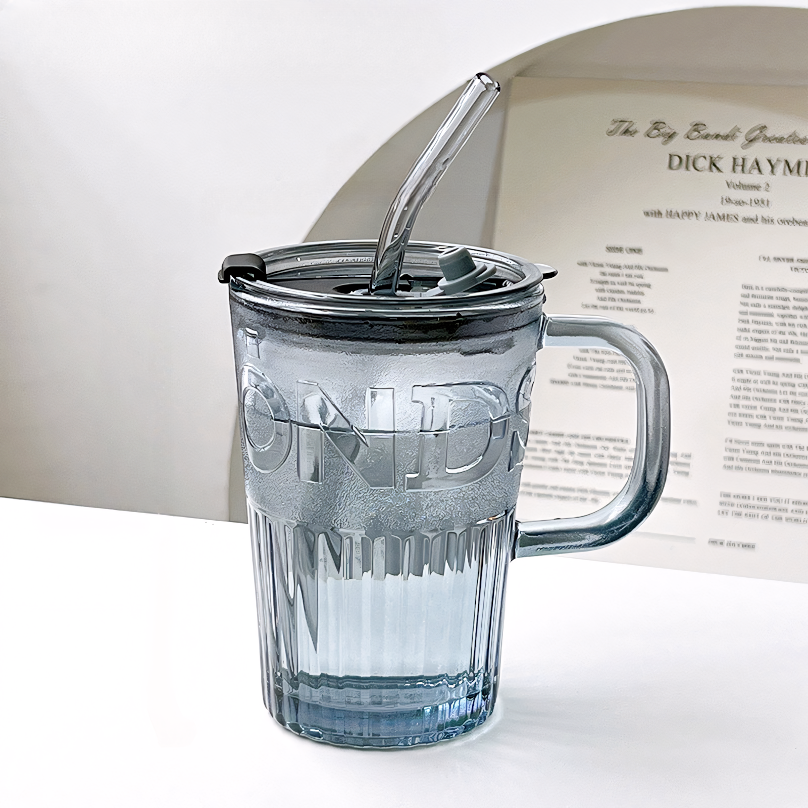 Стеклянная кружка с соломинкой и крышкой в скандинавском стиле, 400мл, цвет голубой