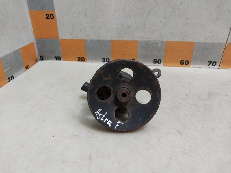Б/У Насос ГУР Насос гидроусилителя Opel Astra F 438415 OPEL арт. 90409232