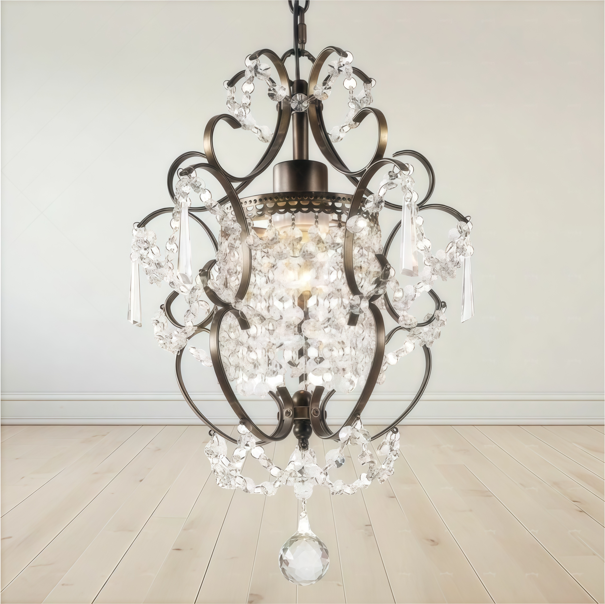 Современные люстры из кристаллов