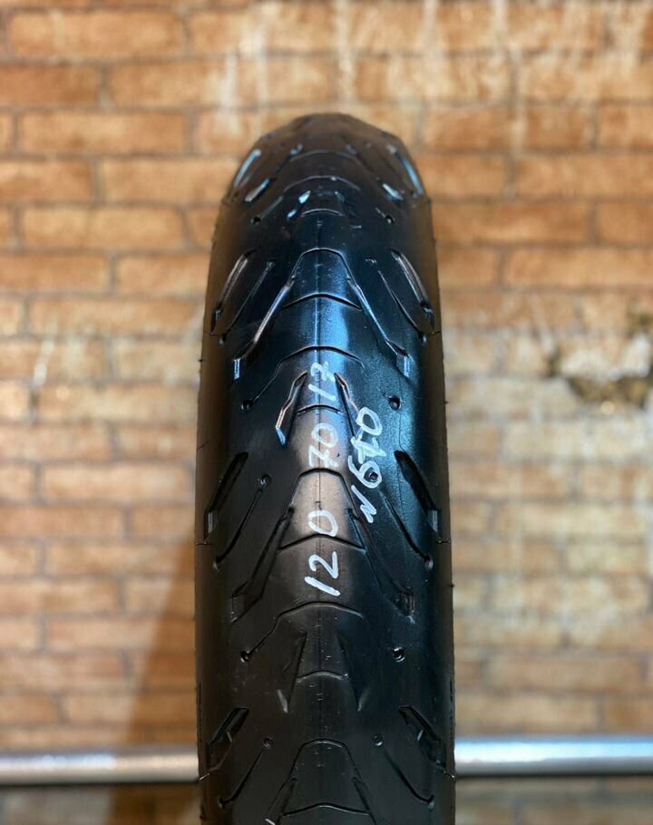 Мотошина 120/70 R17 Michelin Road 6 GT No610