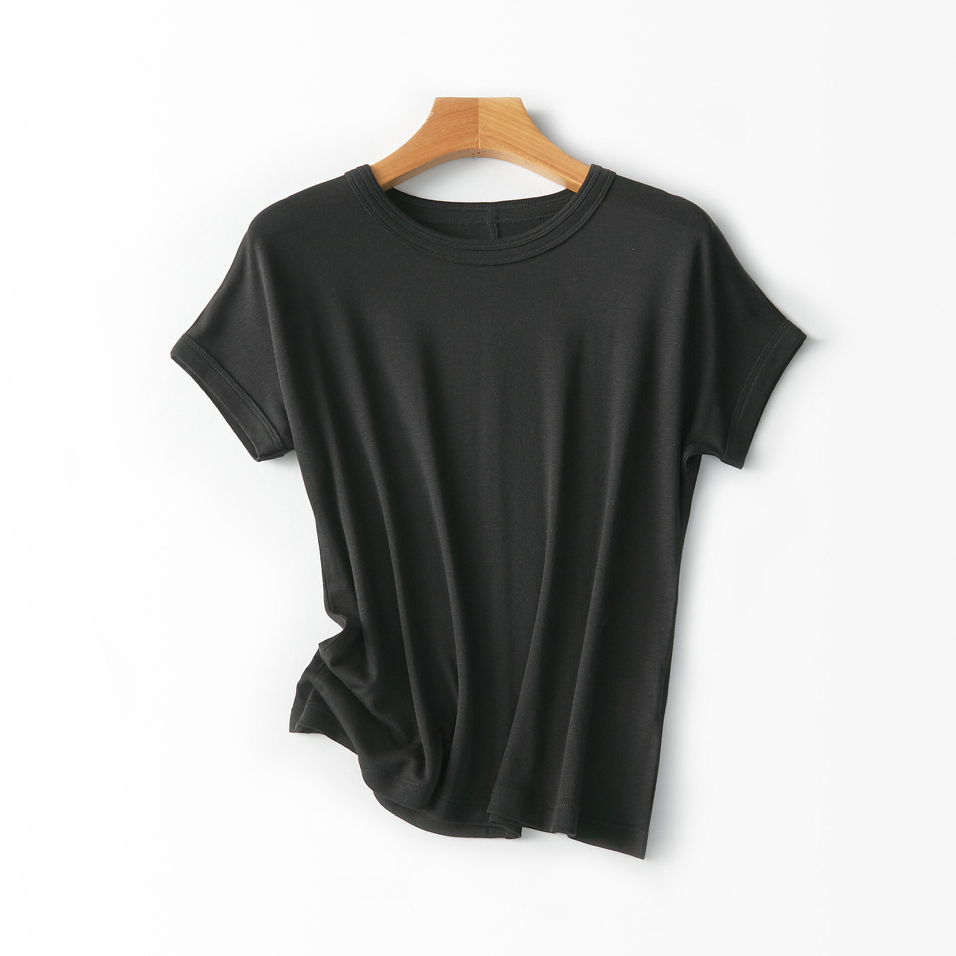 Футболка спортивная