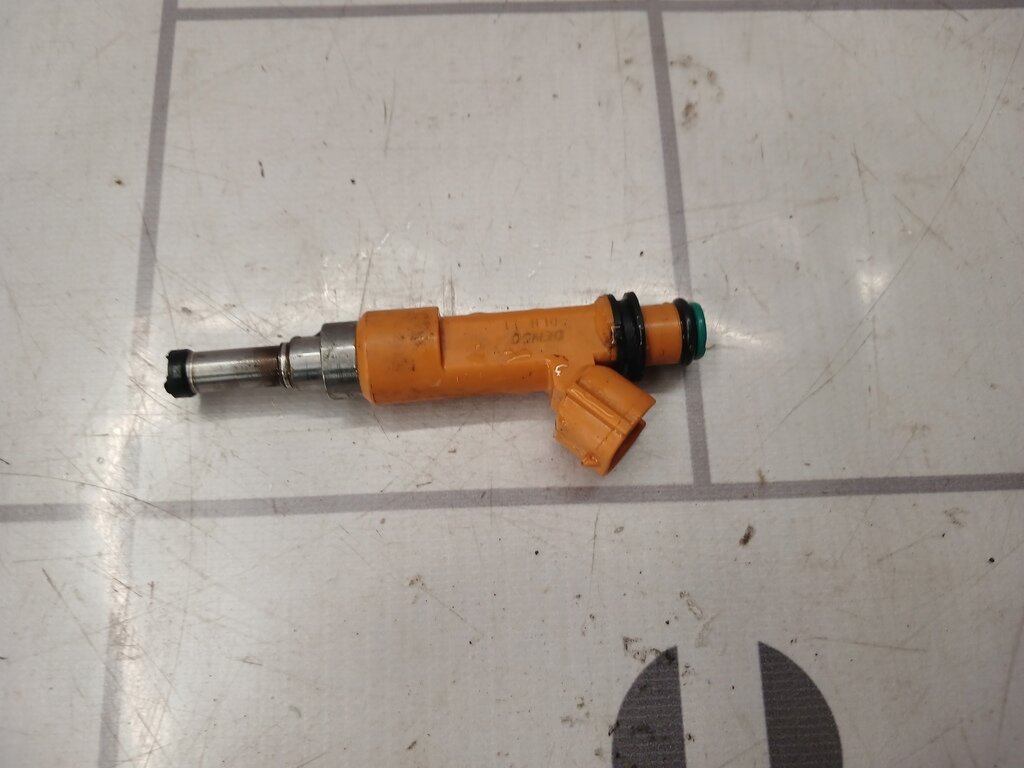 Форсунка инжекторная Suzuki SX4 2006-2013