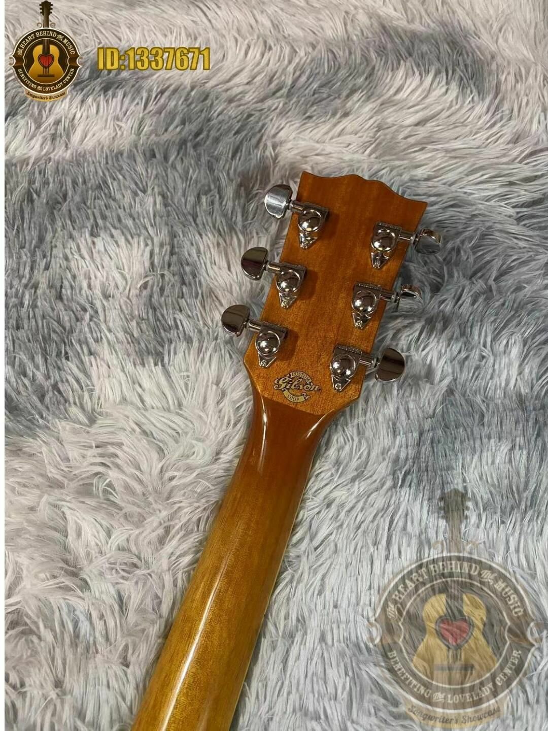 Акустическая гитара — фото 1