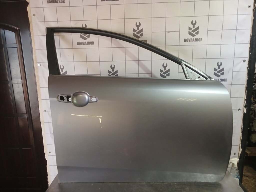 Дверь передняя правая Faw Besturn B50 2009-2016