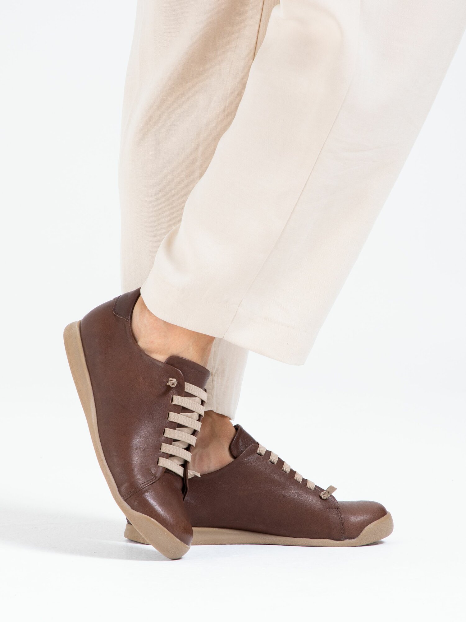 Полуботинки