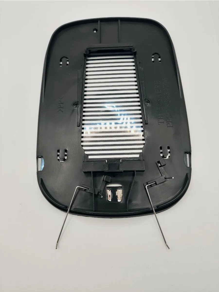 Зеркальный элемент Volvo