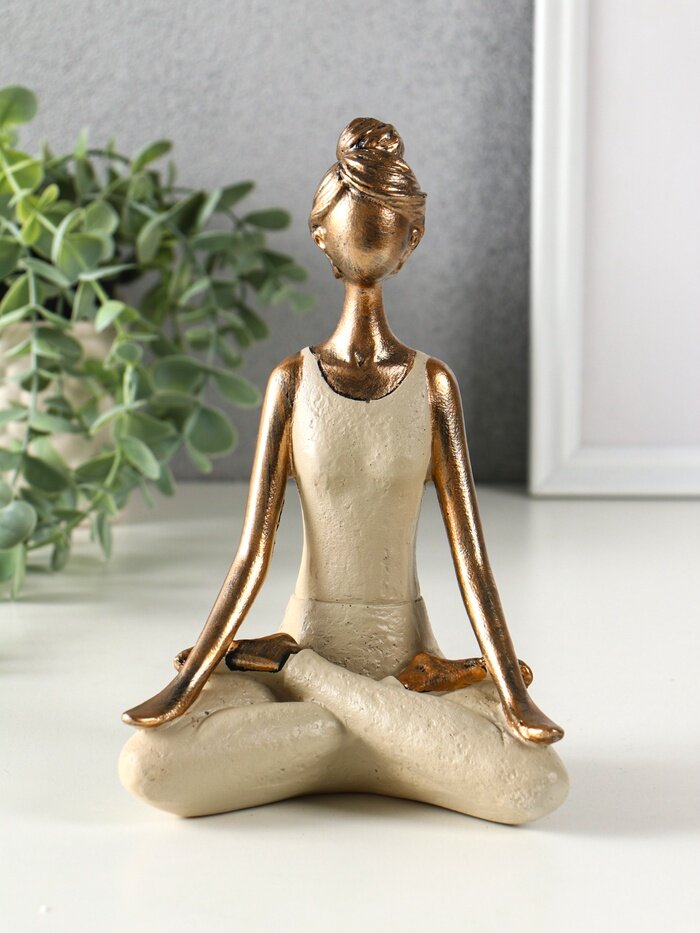 Фигура полистоун «Девушка на йоге - дыхание», под бронзу, 8×13×19 см