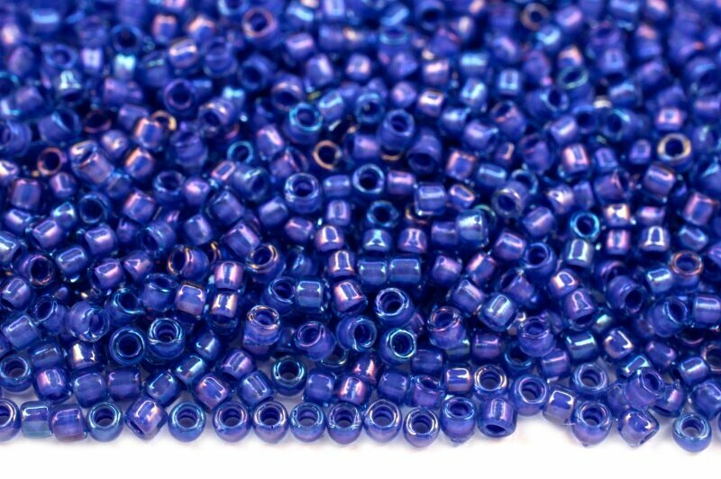 Бисер японский TOHO круглый 15/0 #0934 светлый сапфир/фиолетовый, окрашенный изнутри, 10 грамм