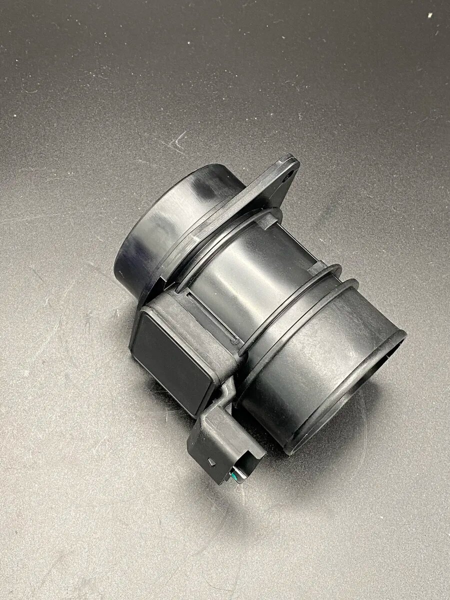 Датчик массового расхода воздуха, MAF сенсор Новое Cargopart