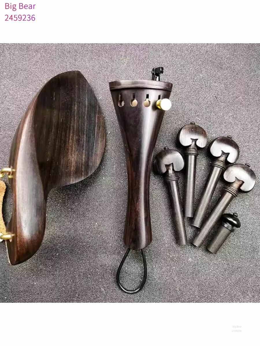 Подбородник, колки и струнодержатель с креплением жилки из эбенового дерева. Подходит для скрипки 4/4