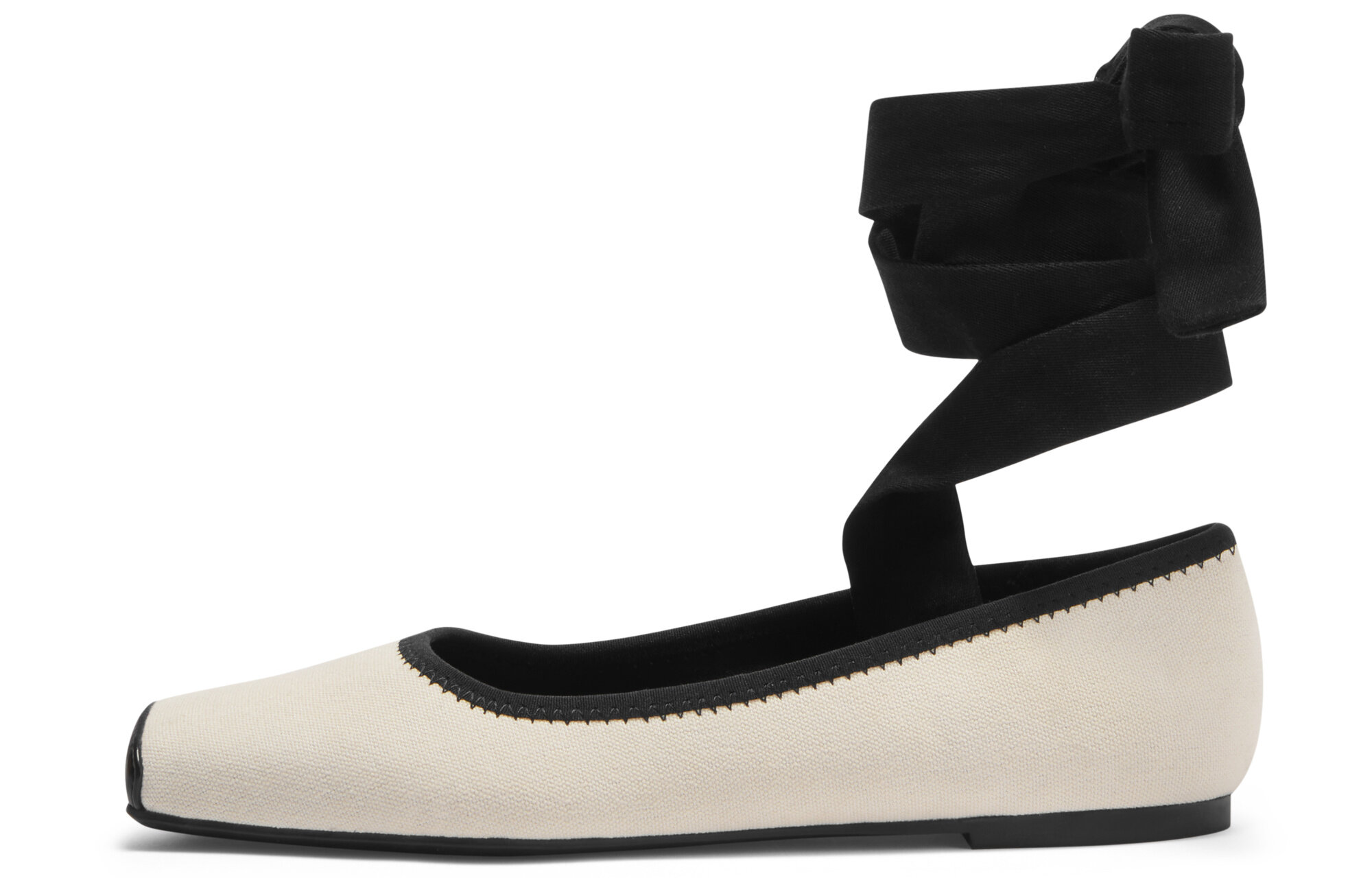 Туфли CHARLES&KEITH 