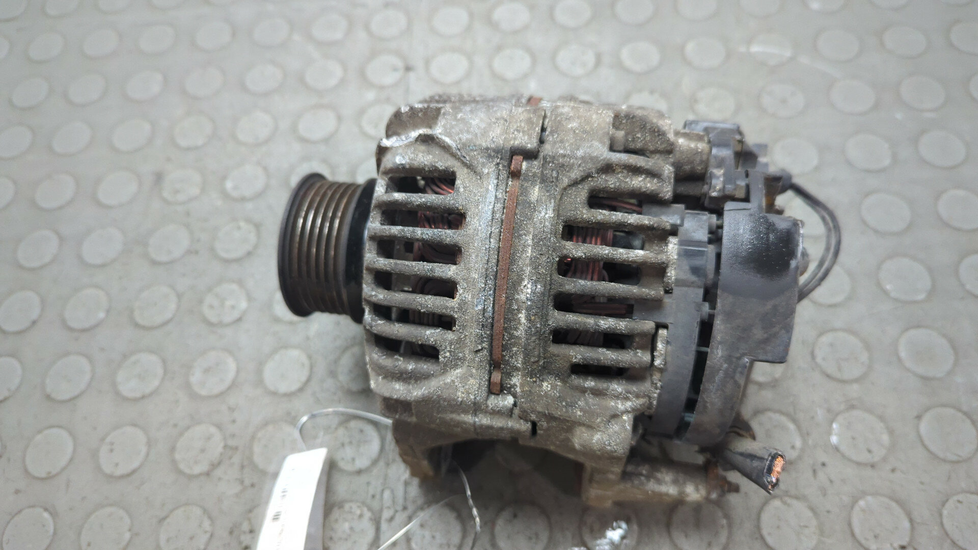 Генератор Skoda Octavia Tour Б/У