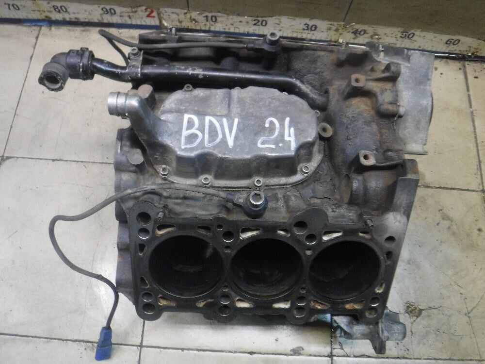 Блок цилиндров Audi A4 B5