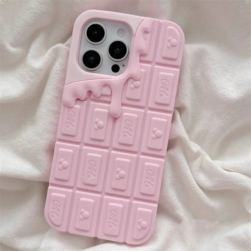 Розовый 3D чехол-шоколадка для iPhone 16 Pro